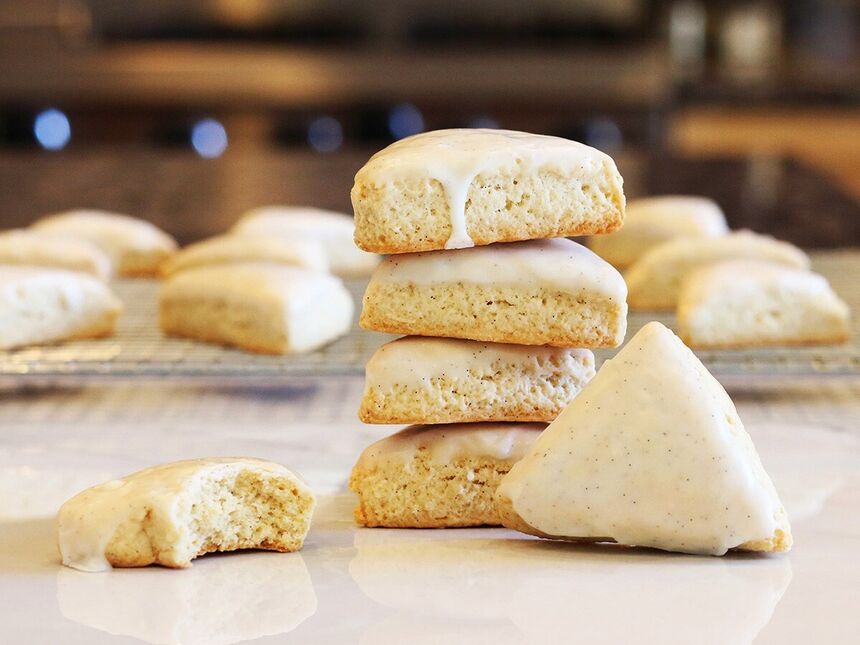 Starbucks Petite Vanilla Bean Scones Recipe by Todd Wilbur